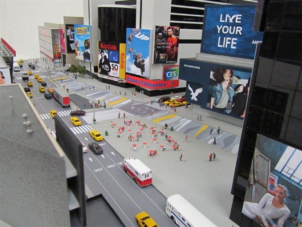 Times Square Model - KiwiMill Portfolio